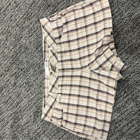 Route 66 | Shorts | Vintage Route 66 Plaid Women Shorts Beige And Brown ...